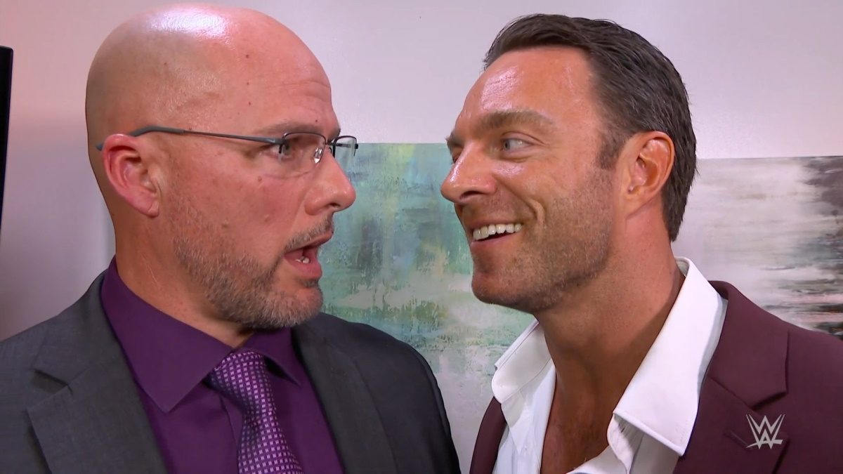 LA Knight Debuts On SmackDown With New Name - WrestleTalk