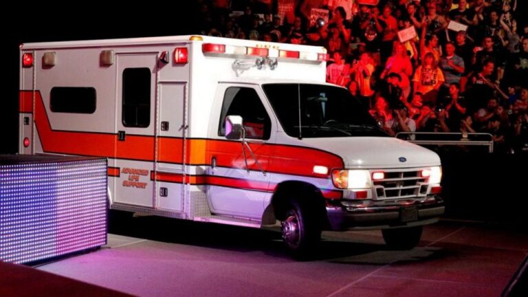WWE Star Suffers Laryngeal Contusion Injury - WrestleTalk