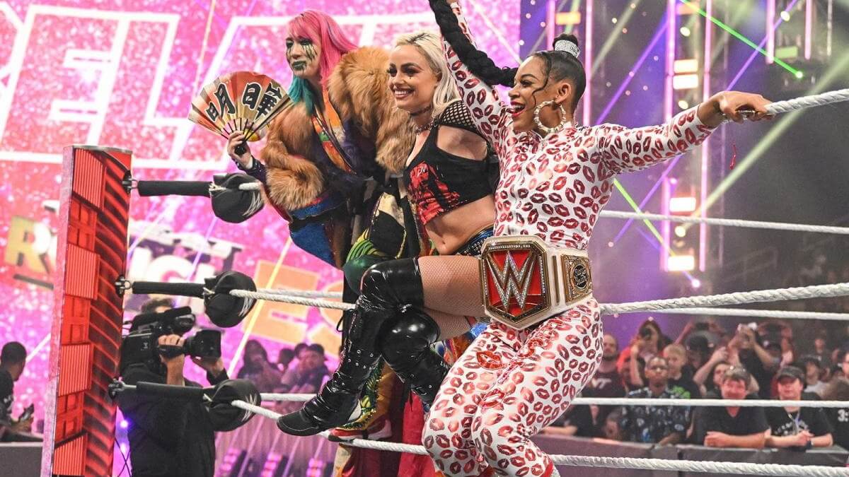 Update On How WWE Raw Women's Roster Is Perceived Backstage - WrestleTalk