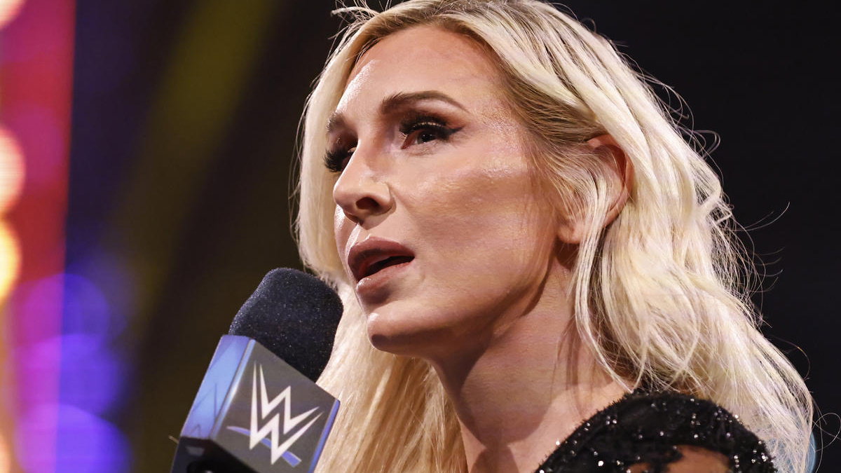 Who WWE Views As Top Babyface & Heel Women On SmackDown Revealed ...