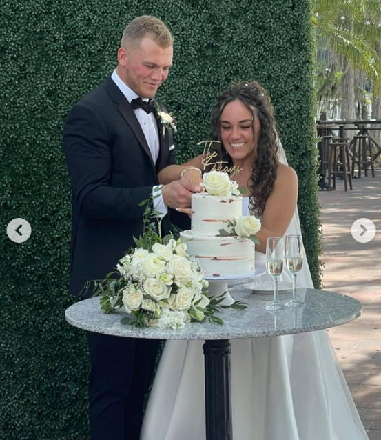 PHOTOS: WWE Star Gets Married - WrestleTalk