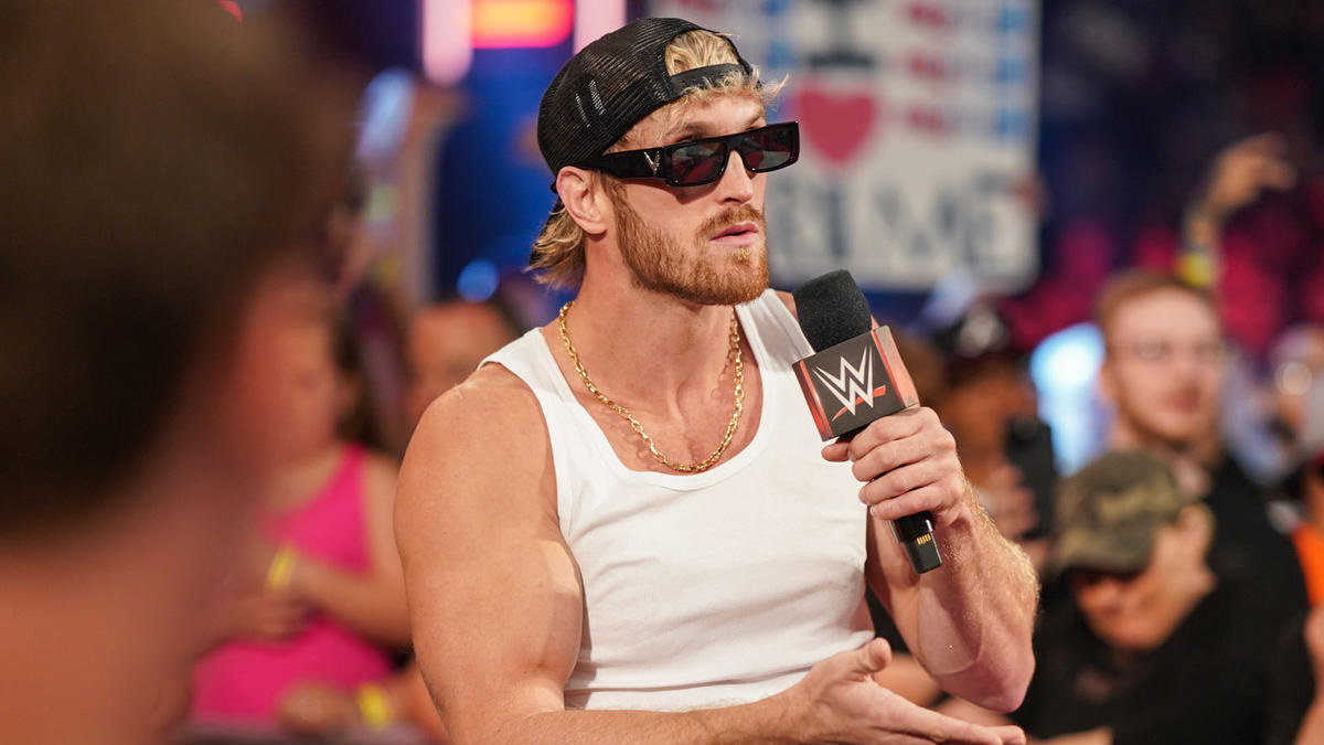 WWE Star Praises Logan Paul, But Says Logan Doesn't Stand A Chance ...