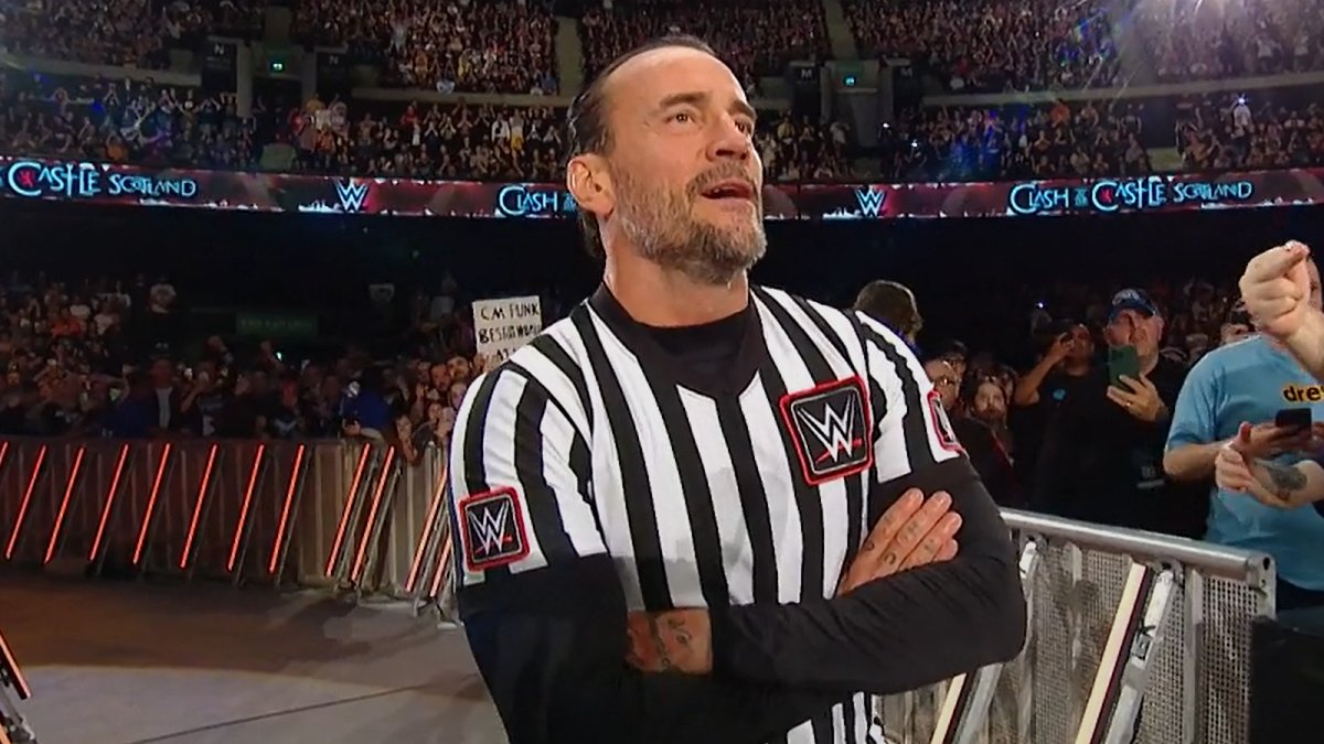 'CM Punk Needs To Be Fired' Says WWE Star After Clash At The Castle ...