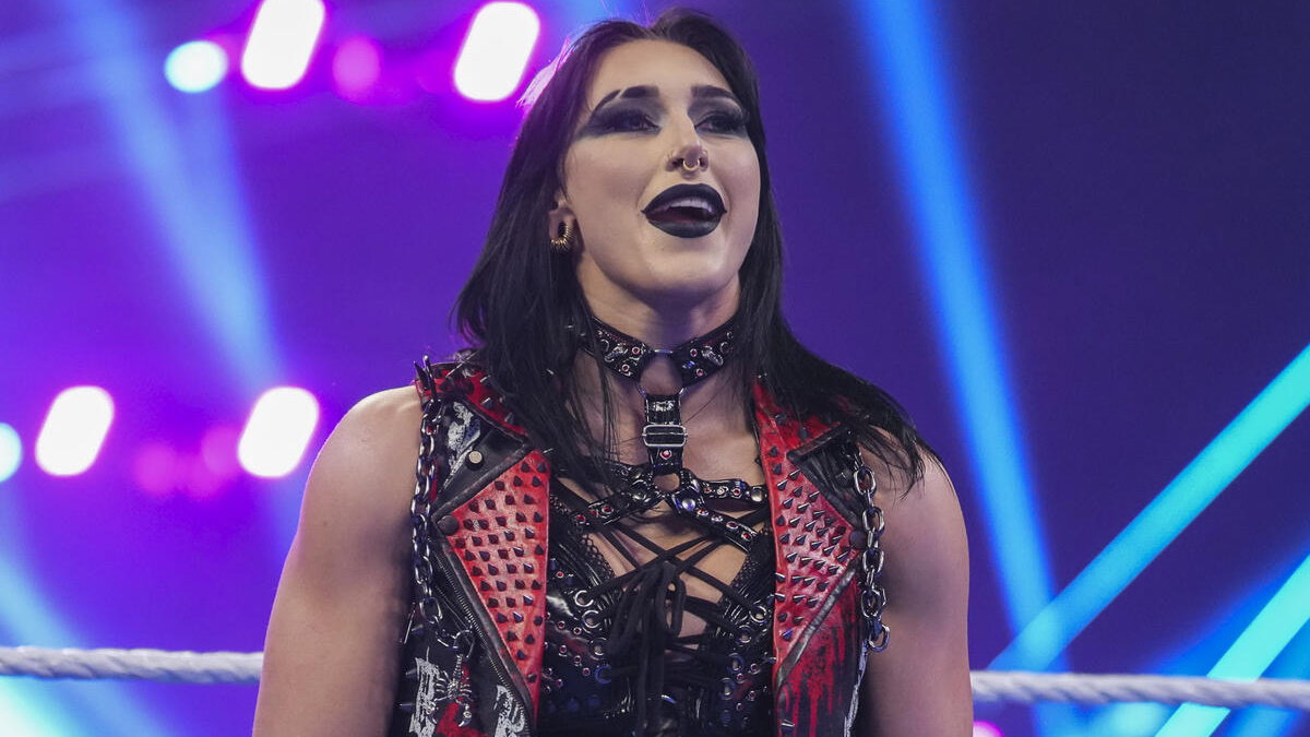 WWE’s Rhea Ripley Reacts To Fans Dressing Up As Her In Lookalike ...