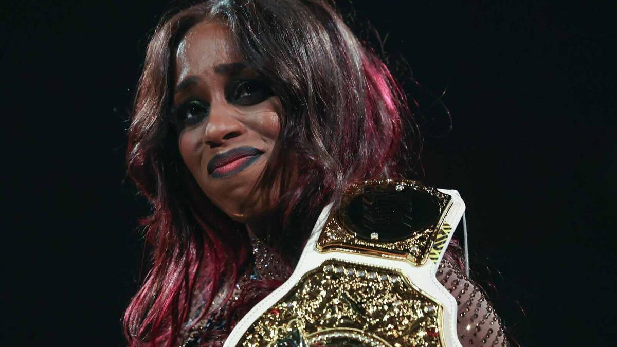 WWE's Naomi Opens Up About Pregnancy Following Previous Concerns ...