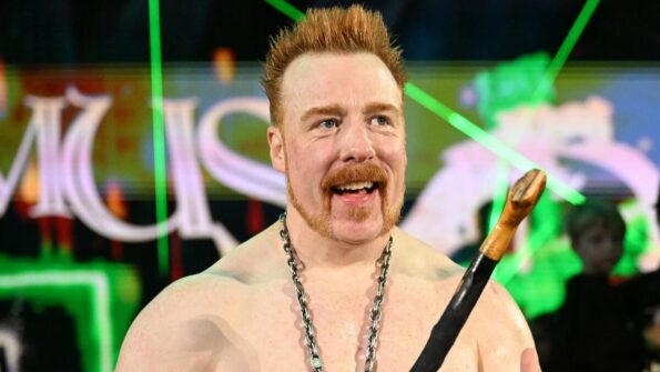 WWE Star Sheamus Returns To Training At Gym Following Head Injury ...