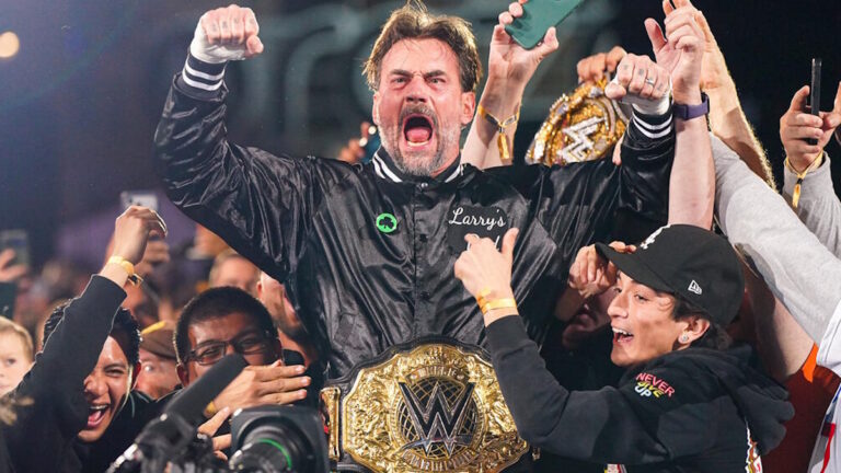 CM Punk Next WWE World Heavyweight Championship Challenger Confirmed ...