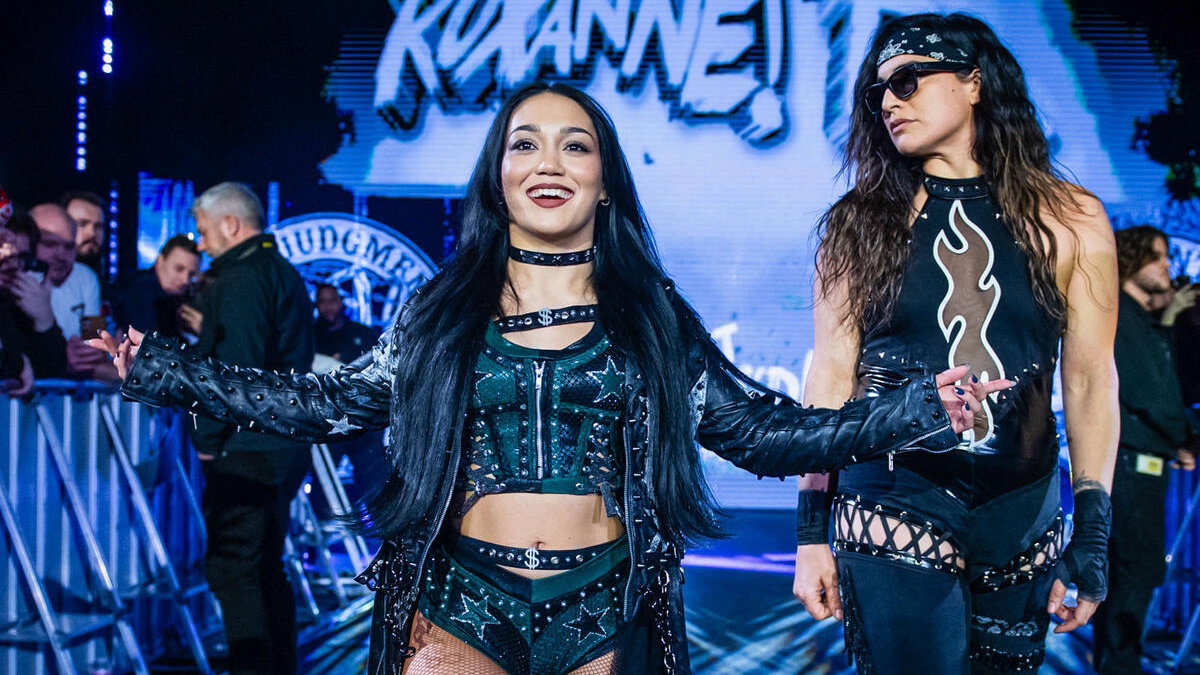 'You Guys Were Insane' - Roxanne Perez Thanks Laredo, Texas, After WWE ...