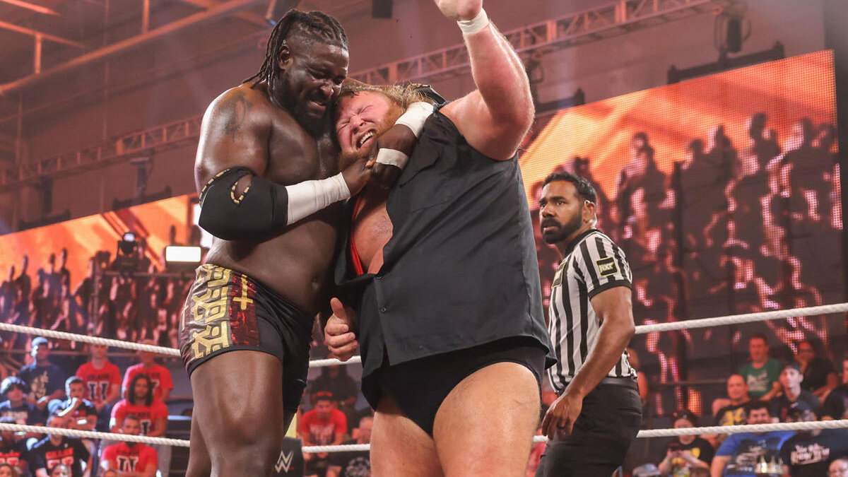 7 WWE Matches For Oba Femi Before Brock Lesnar At WrestleMania ...