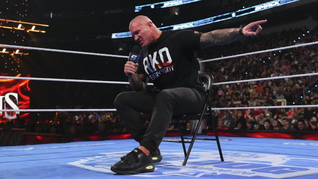 WWE Legend Addresses Fans Cheering For Randy Orton After Heel Turn ...